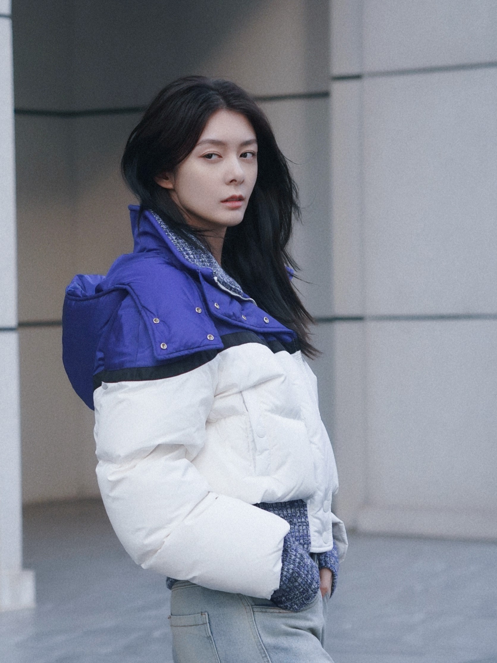 Chloé 呈现全新 Mountain 系列，探索大自然，漫步阔野世界