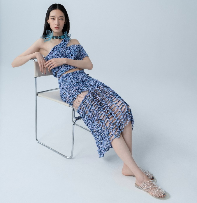 MYTHERESA携手SUSAN FANG、DIDU、JACQUES WEI与XUZHI 全球首发中国设计师特辑胶囊系列