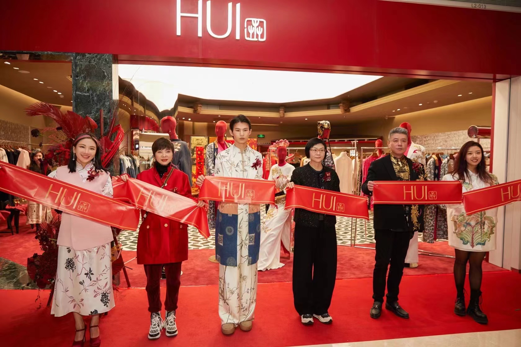 HUI深圳前海壹方城店焕新启幕，东方梦核空间解读“新中式”独到美学